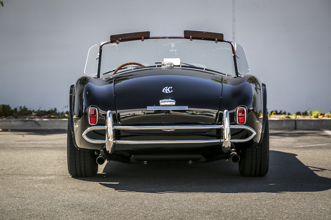 Superformance - MKII Slab Side