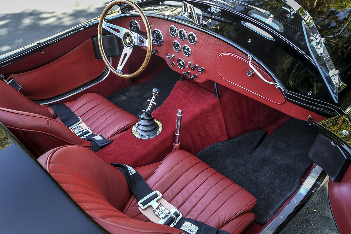 Superformance - MKII Slab Side